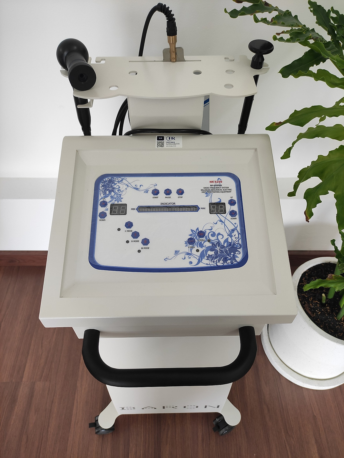 Máy Nâng Cơ RF Baron Hàn Quốc Hàng Chính Hãng - Thế Giới Thiết Bị Spa