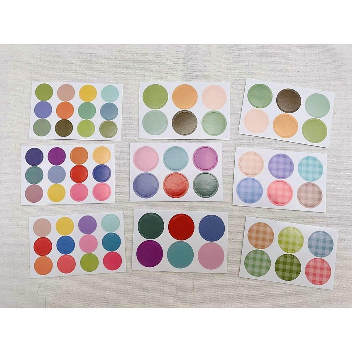Mua Set 9 Miếng Sticker Tròn - Set 9 Tấm Hình Dán Tròn nhiều size tại ...