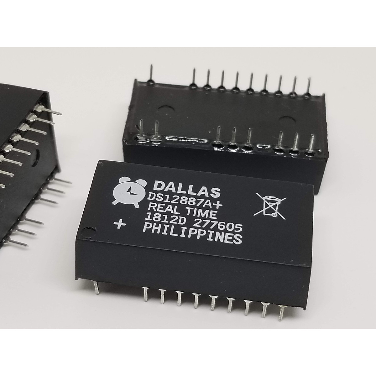 Mua DS12887A+ Realtime clock - chip đồng hồ thời gian thực