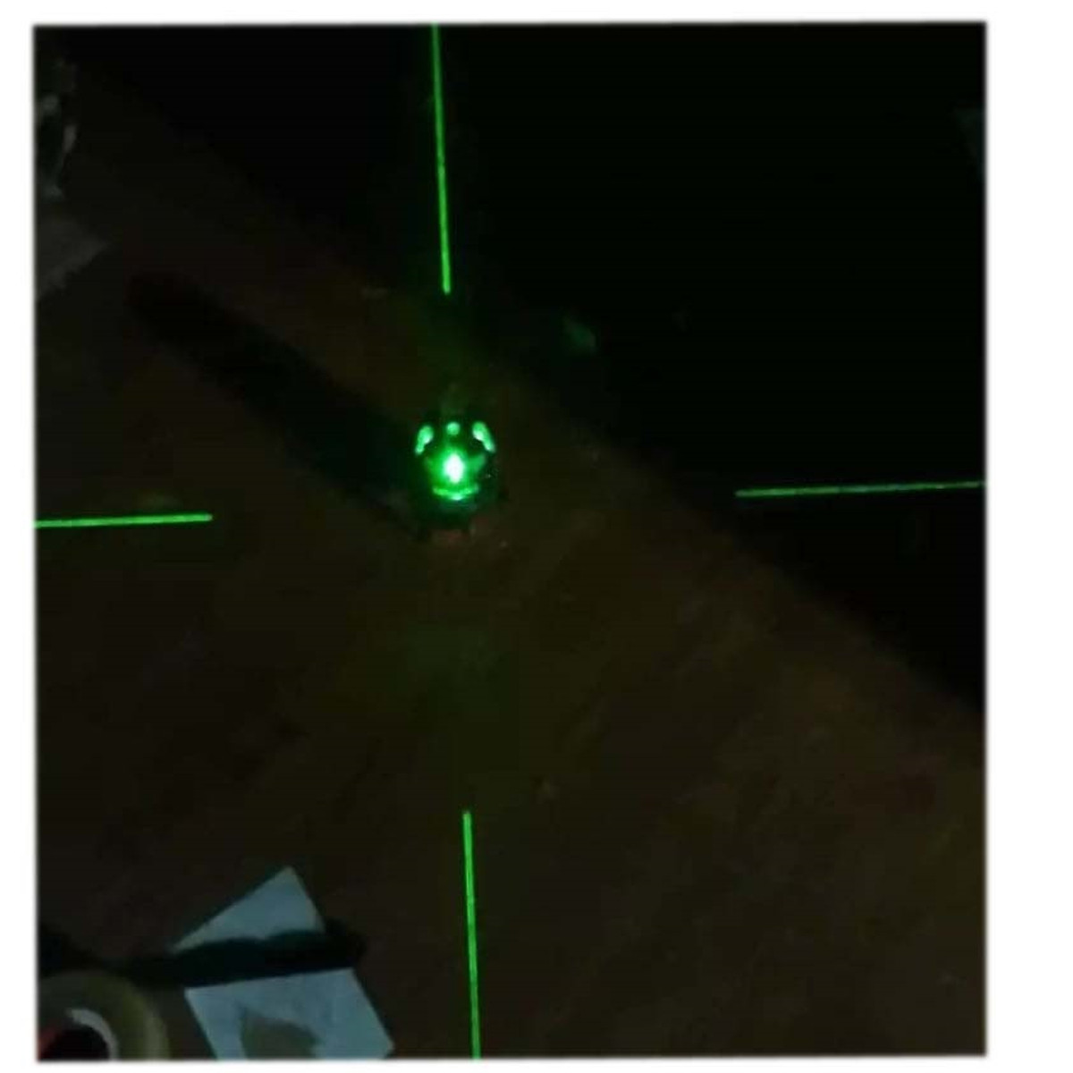 Máy cân mực laze aktec . phím cảm ứng 5 tia xanh.pin khủng dùng được ...