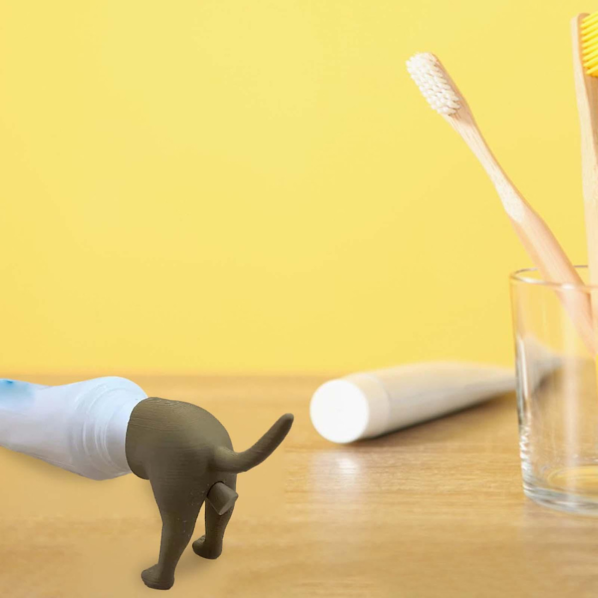 Dog Buttock Toothpaste Cap Creative Funny Toothpaste Topper for Props Kids