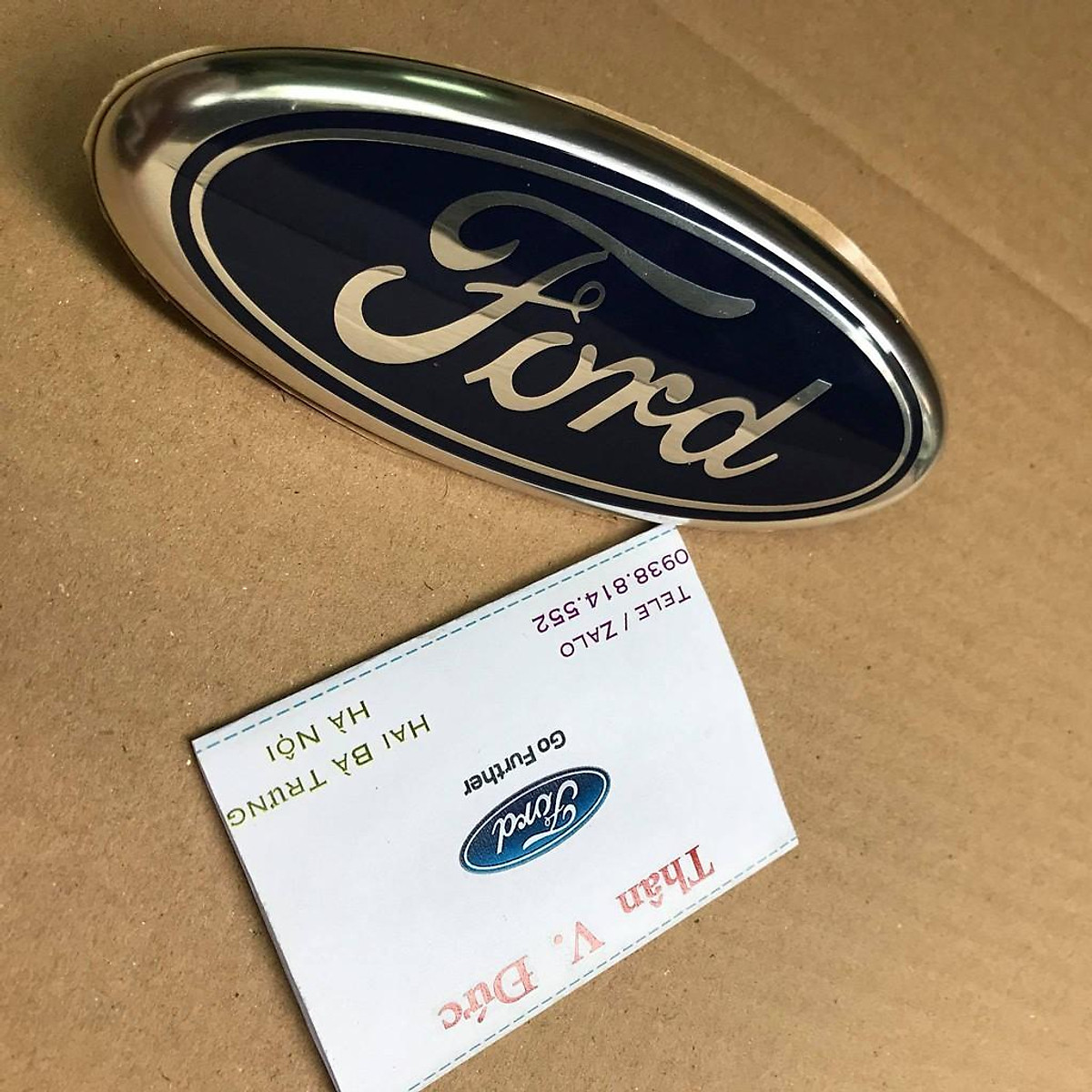 Mua Biểu tượng logo Ford cửa hậu dán cho xe Ford Transit tại Senlamit