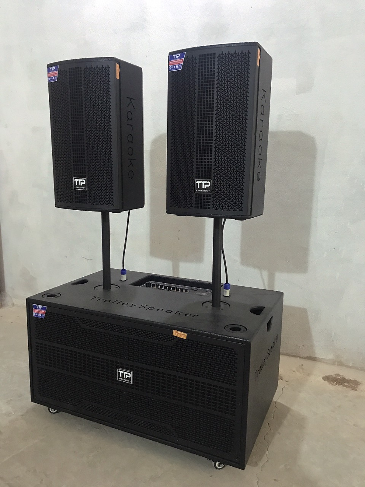 TTD-HC-4.4- DC- Loa kéo công suất lớn 4 tấc đôi +2 colume - Loa Kéo TTD-HC-4.4- DC- Loa kéo công suất lớn 4 tấc đôi +2 colume - Loa Kéo