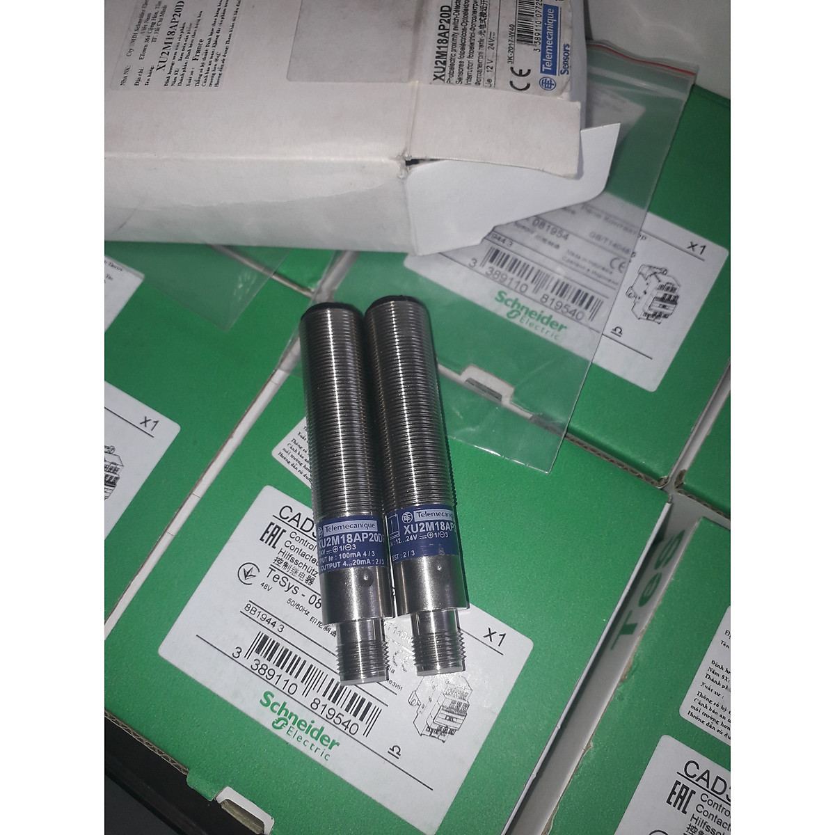 XU2M18AP20D Cảm biến quang phi 18mm, khoản cách Sn 50m Schneider | Gia ...