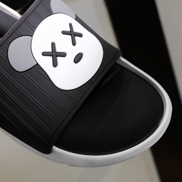 Dép quai ngang nam hoạt hình Kaws ( sz từ 36-45 ) phù hợp cho cả nam và ...