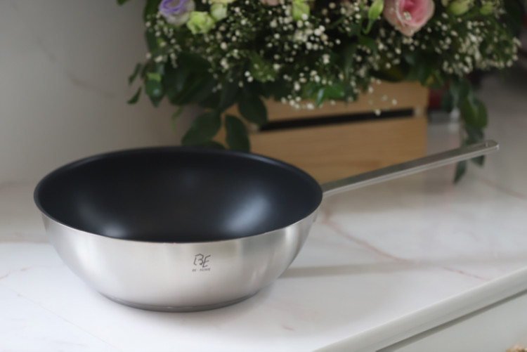 CHẢO INOX CHỐNG DÍNH SÂU LÒNG BEHOME 28CM