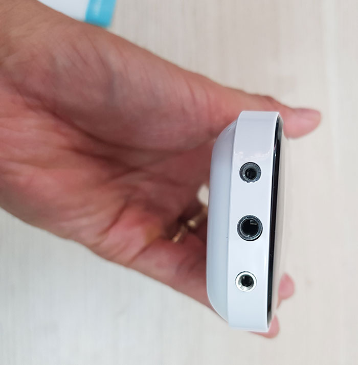 Máy massage xung điện pin sạc 8 miếng dán đèn hồng ngoại trị liệu JY-A818 - Máy massage toàn ...